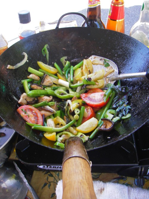 ~Angled Luffa Gourd, Stir-Fried Angled Luffa with Egg Recipe~ | Pranee ...