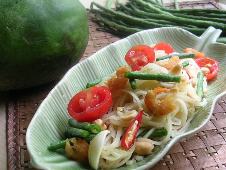 ~Som Tum With Smoked Salmon Recipe~ | Pranee's Thai Kitchen