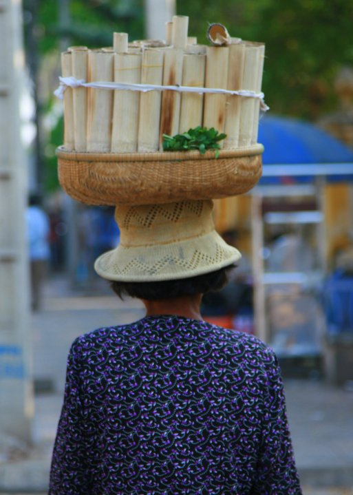 ~Grilled Sticky Rice in Bamboo Tube Recipe, Kao Lam~ | Pranee's Thai ...