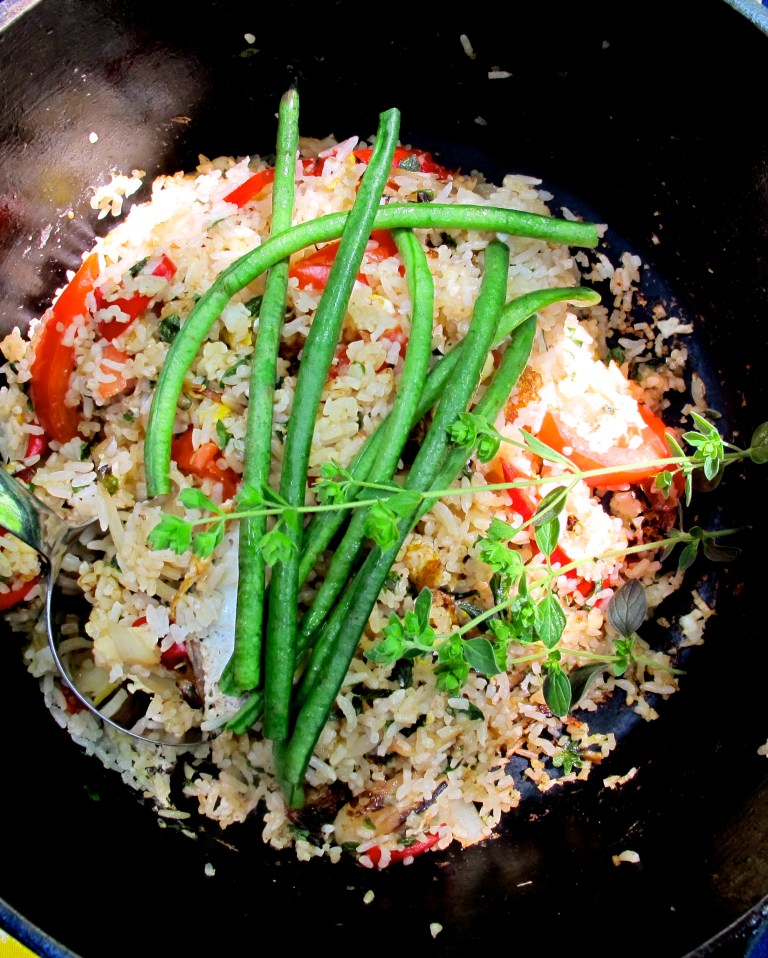 ~Oregano Flowers Fried Rice with Tomato and Garlic~ | Pranee's Thai Kitchen