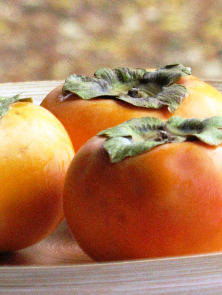 Fuyu Persimmon | Pranee's Thai Kitchen